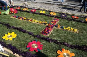 My Favourite Easter Abroad: Semana Santa Antigua Guatemala - Explore ...